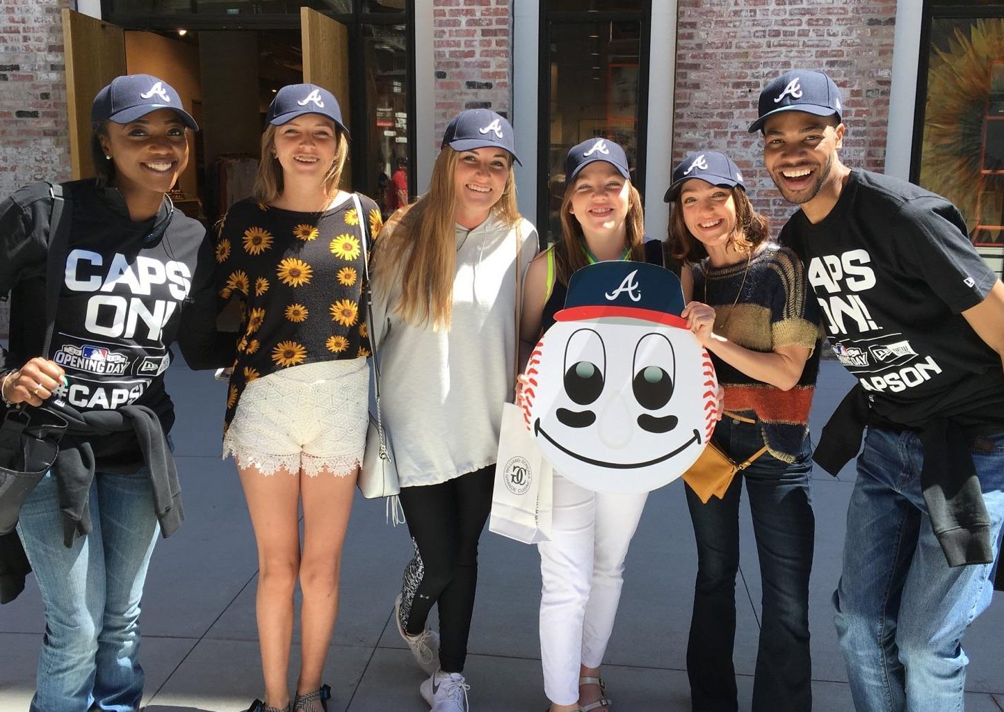 Program Spotlight: Major League Baseball & New Era’s National #CapsOn ...